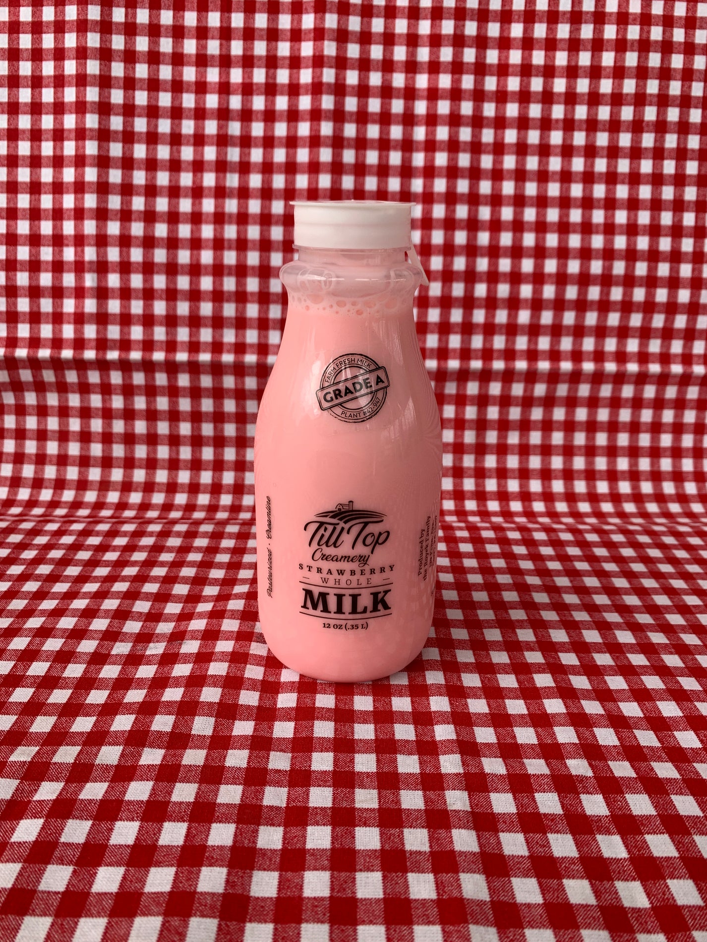 Strawberry Whole Milk - 12 oz – Till Top Creamery